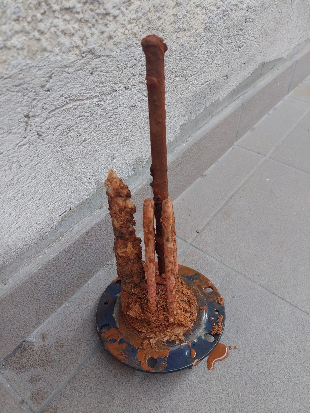 Lyukas bojler cseréje - Villanybojler Csere